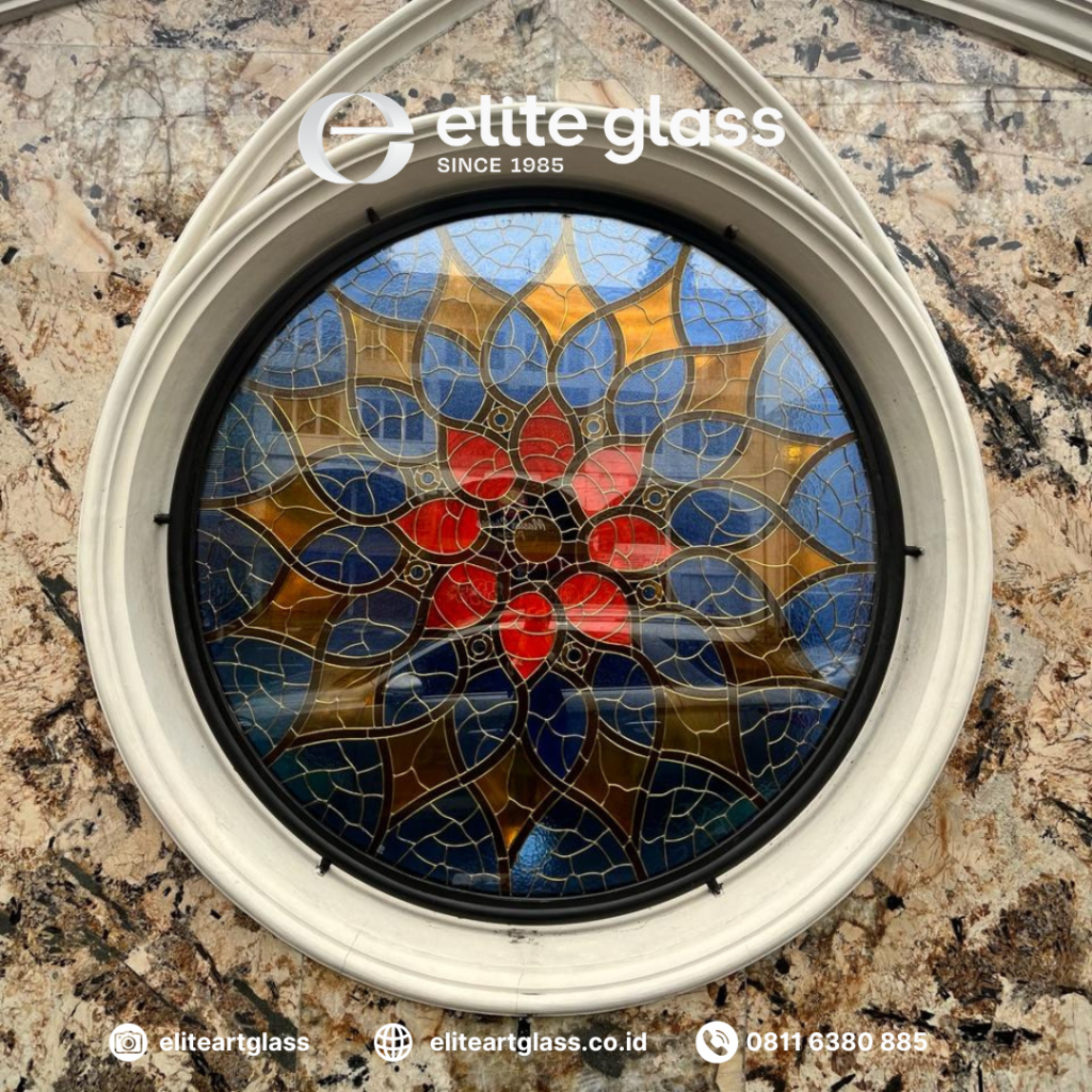 10 Desain Kaca Patri Jendela & Pintu Keren Tahun 2024 - Elite Art Glass